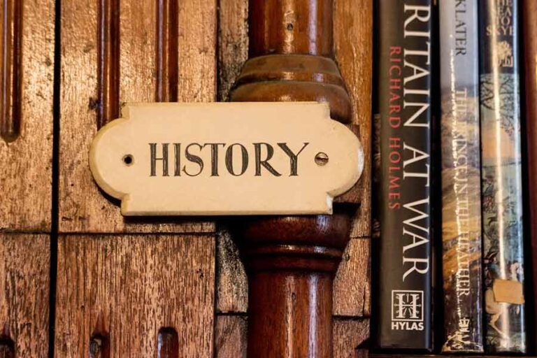 Timeline and Summary of the Major Events in History - Country FAQ